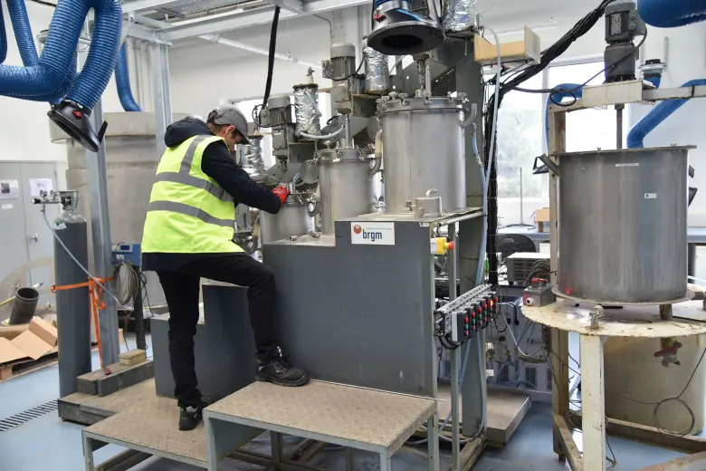 La biolixiviation au BRGM, solution innovante et durable pour le ...